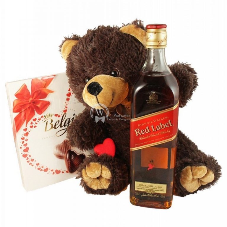 Classic Sweet - Wine Gift Basket in Europe | Send Gifts in Europe